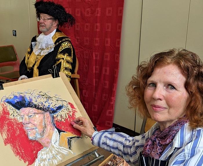 Portrait Artist and Silk Painter